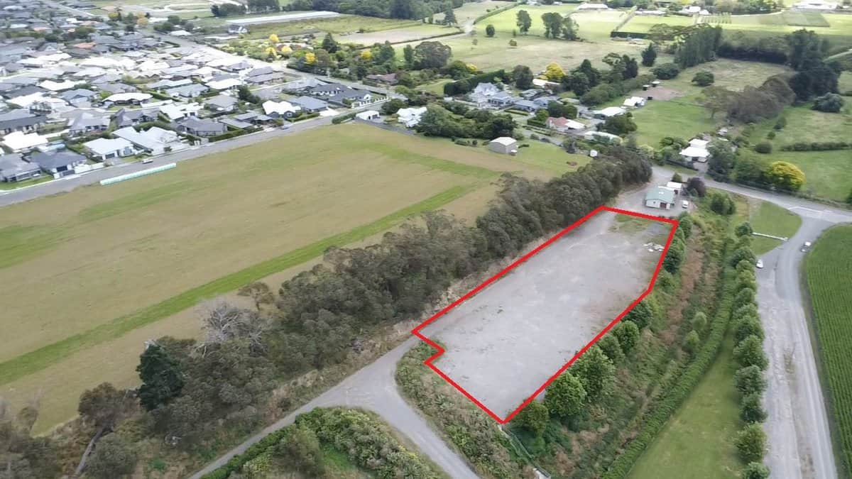 4535m2 of hard stand - 360 Realty
